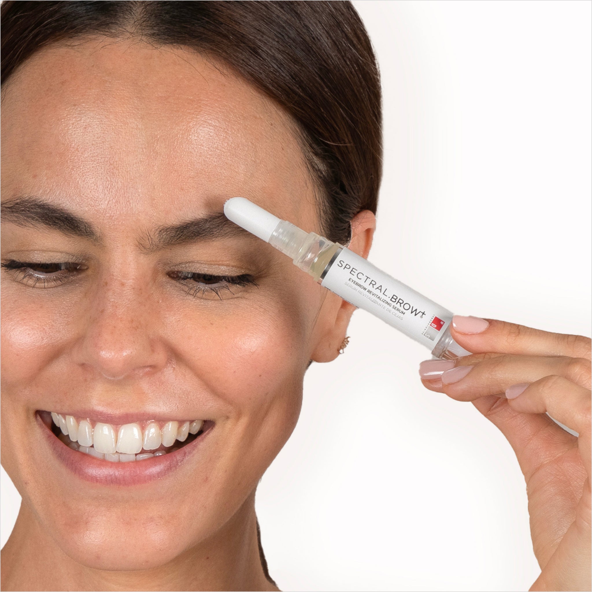 SPECTRAL.BROW® | Serum revitalizante de cejas – DS Laboratories - España